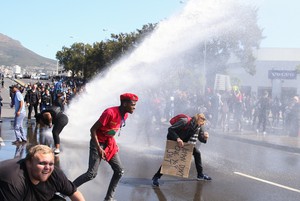 #AmINextProtest: police use water cannons against protesters | GroundUp #AmINextProtest: police use water cannons against protesters | GroundUp